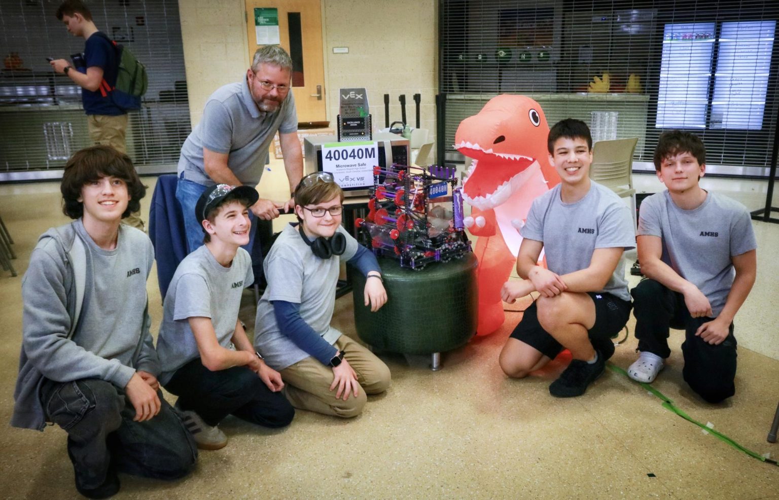 VEX Robotics Team wins Top Award – THE TALON